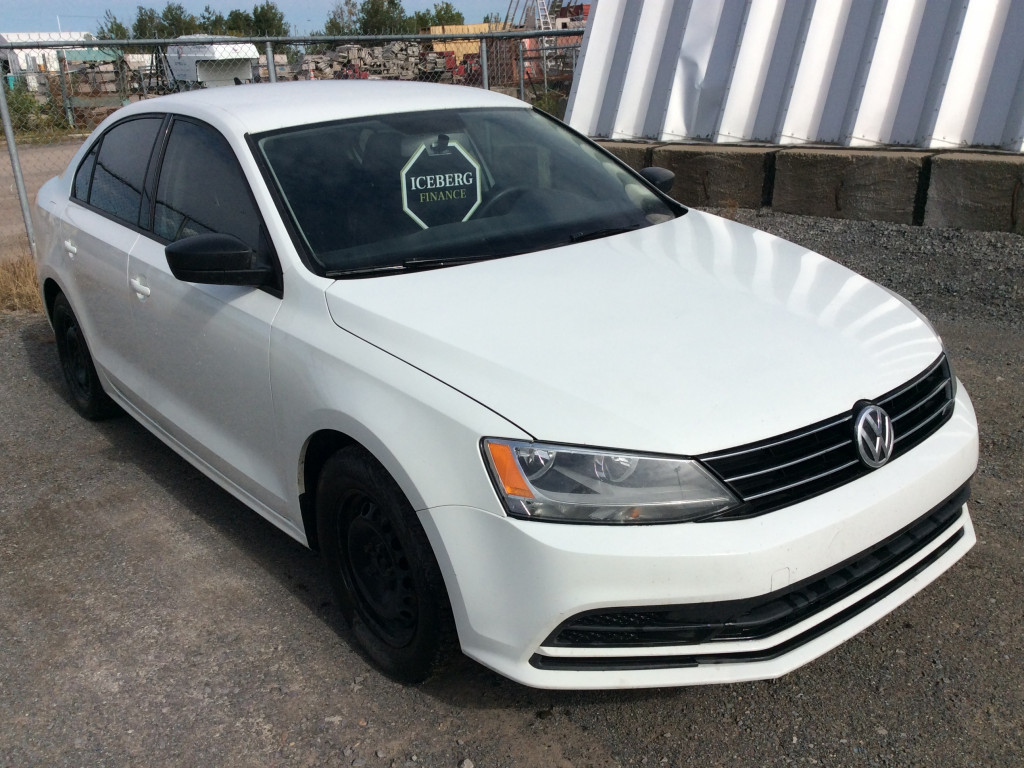 VOLKSWAGEN JETTA TRENDLINE 2015 - Entrepex